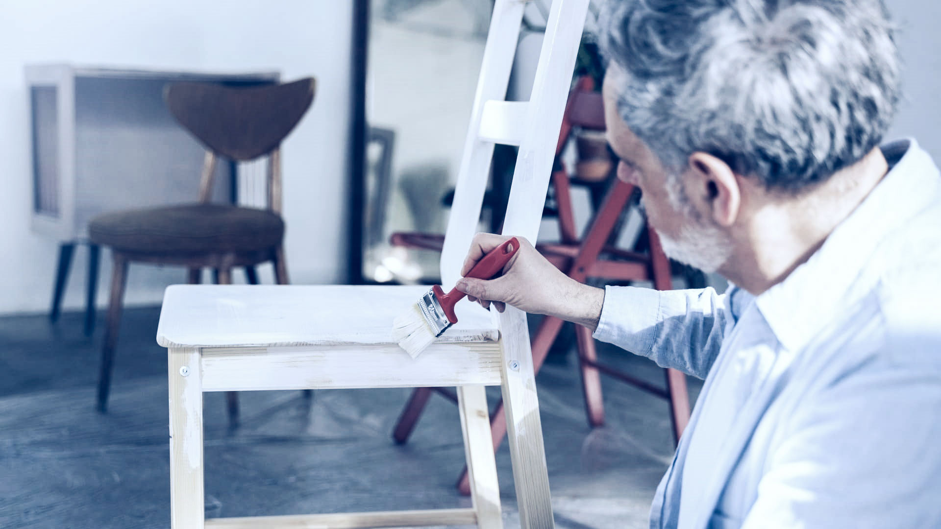 Stooping: conoce la nueva moda que consiste en rescatar muebles